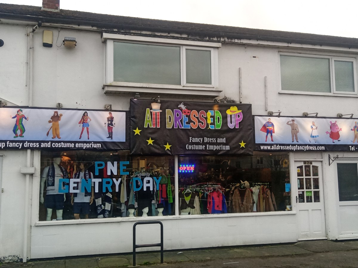 Gallery – All Dressed Up